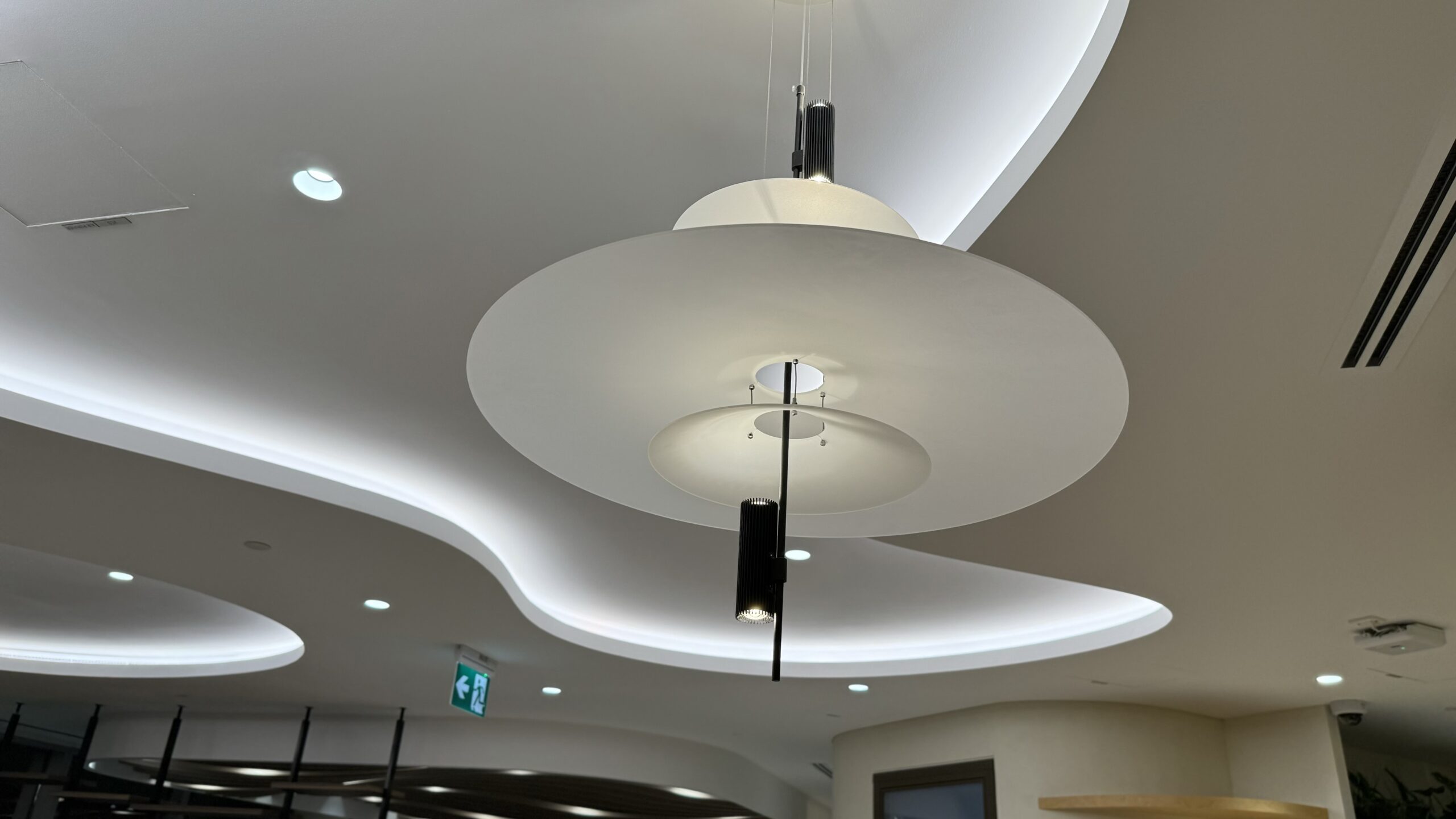 OFFICE PROJECTS - Delight Shade